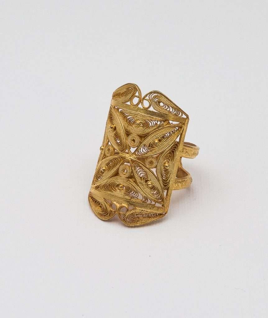 Rectangular Filigree Ring | ARTEMANOS